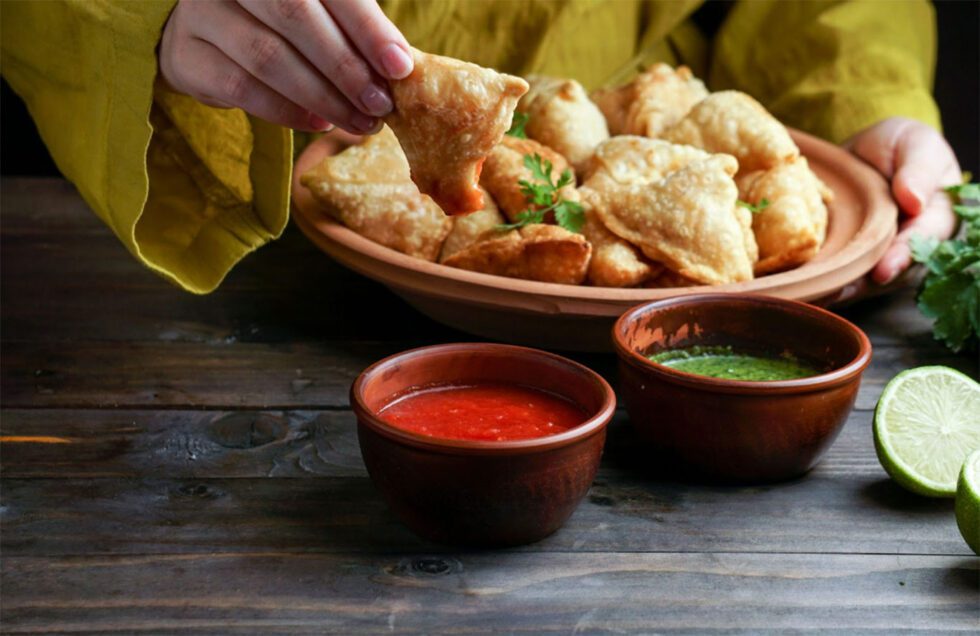 Best Samosa Dipping Sauces - Desi Fresh Foods